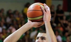 How To Shoot A Basketball (Comprehensive Guide) - HOOPSBEAST